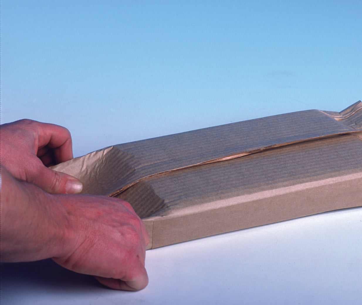 Cohesive Singleface Wrap – Frontier Paper & Packaging