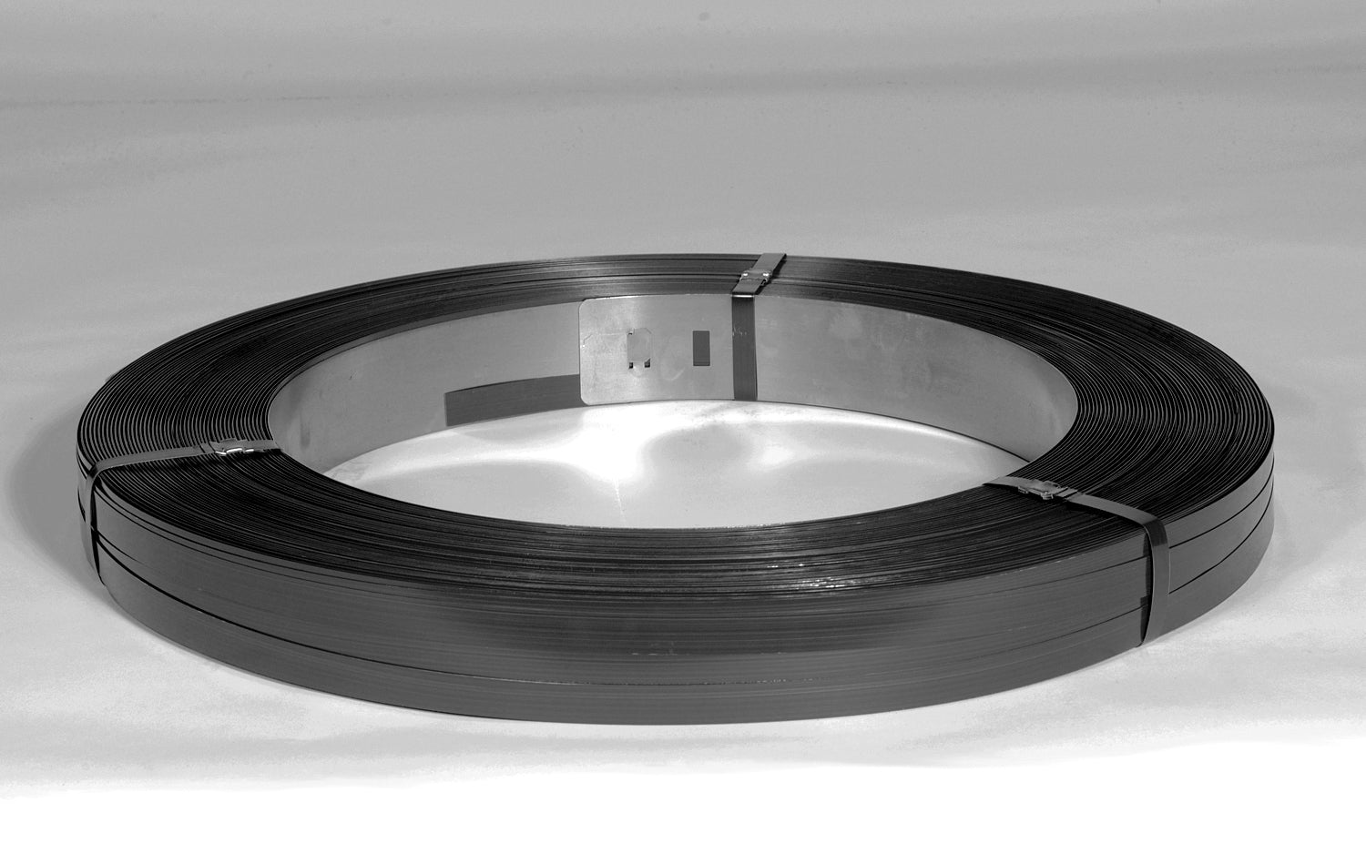 High Tensile Steel Strapping – Frontier Paper & Packaging